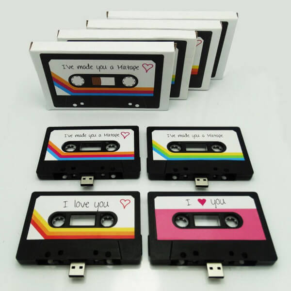 These Cool USB Mixtapes Will Win Over Your Loved One, 80's Style