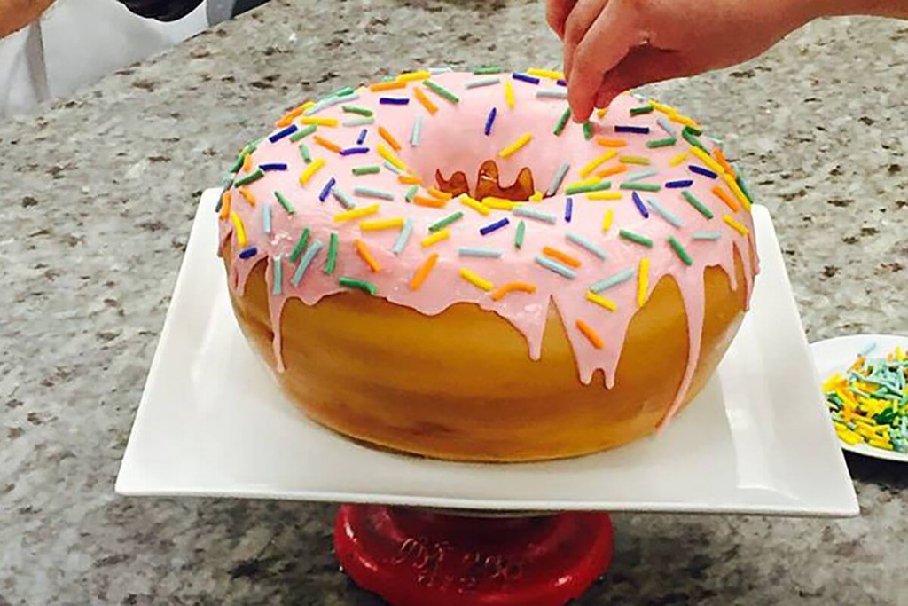 At This Hotel You Can Order a Giant Donut Delivered To Your Room ...