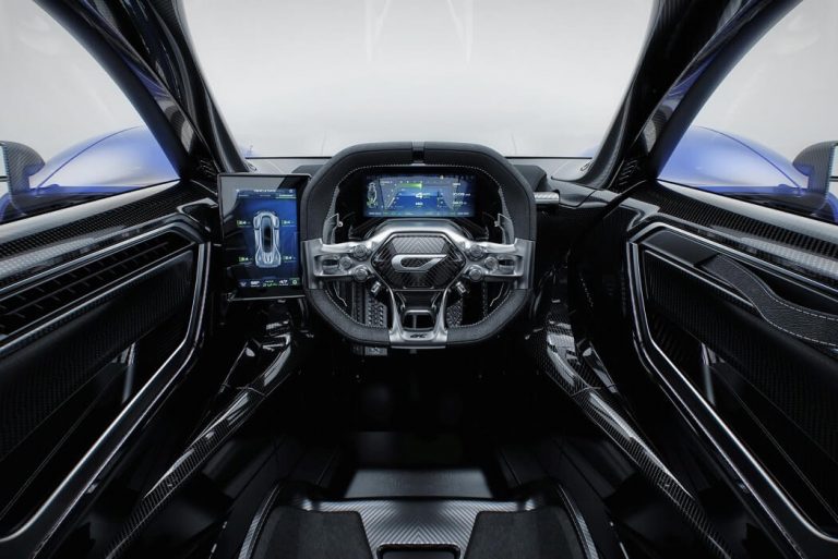 The World's First Hyper Car Made by 3D Printers Will Not Disappoint You